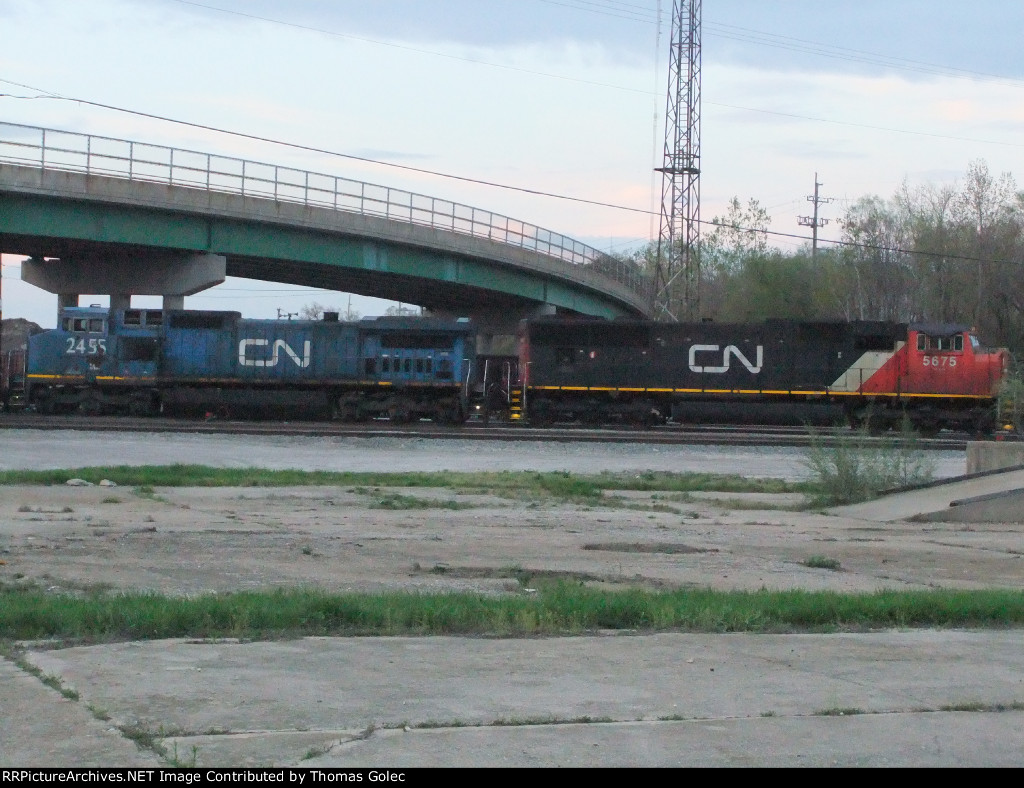CN 5675 IC 2455